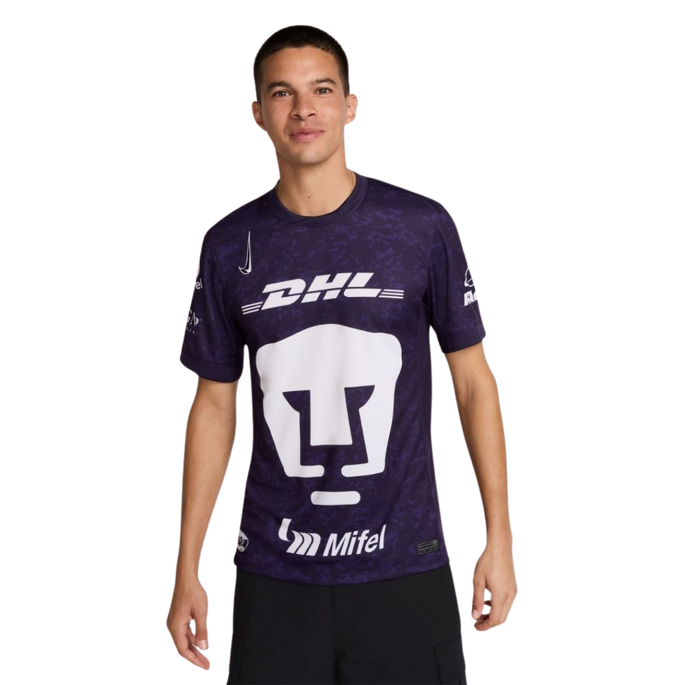 Retro – Tienda Pumas
